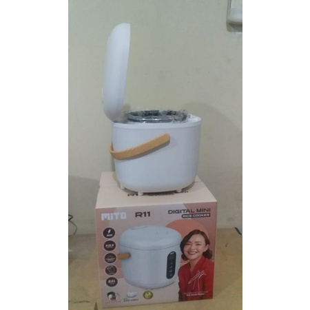 Jual RICE COOKER DIGITAL MINI R11 | Shopee Indonesia