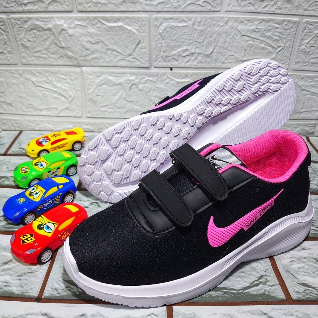 Jual SEPATU ANAK SEKOLAH PEREMPUAN MODEL TERBARU BY ZOOM HITAM PINK SD ...