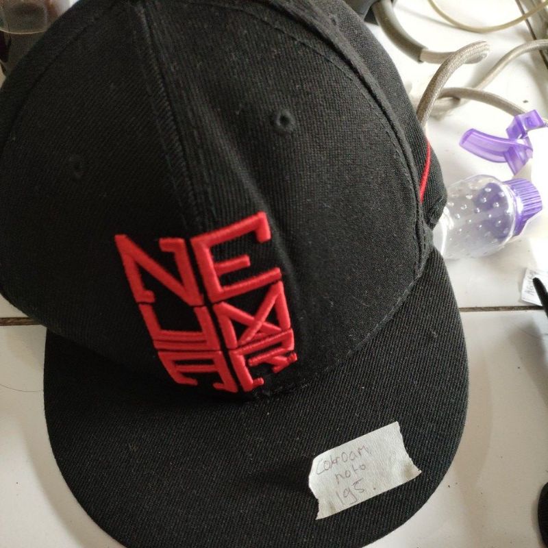 Jual topi mahal | Shopee Indonesia