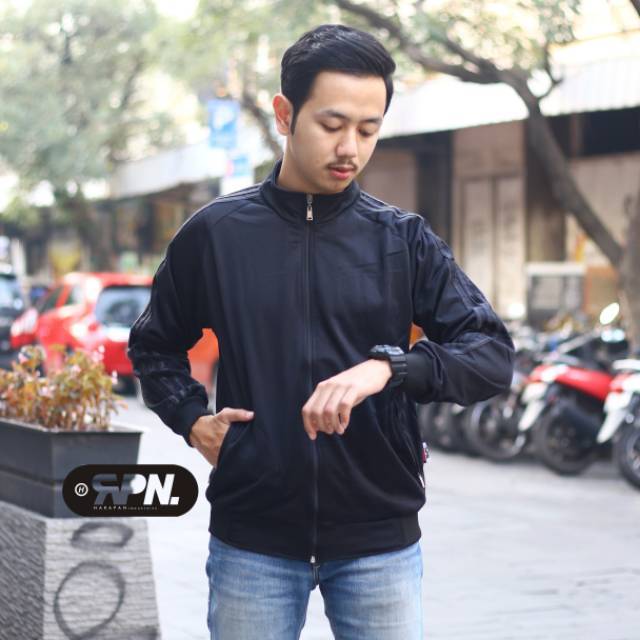 Jual jaket modis fashion hitam garis hitam BEST SELLER bahan tidak ...