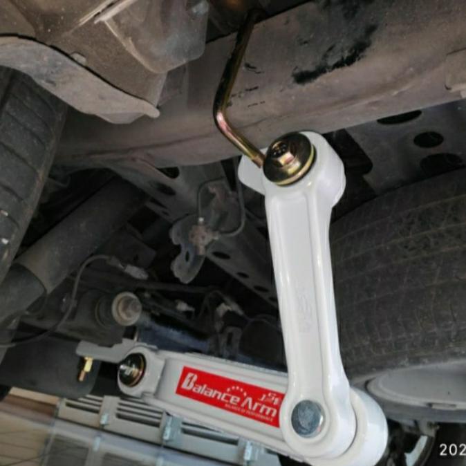 Jual Balance Arm Js1 Sway Bar Innova 2012 - 2015 Stabiliser | Shopee ...