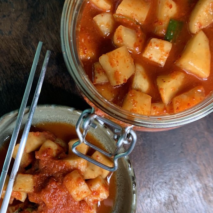 Jual TRADISIONAL KIMCHI KOREAN FOOD | KOTO KIMCHI SAWI LOBAK DAUN ...