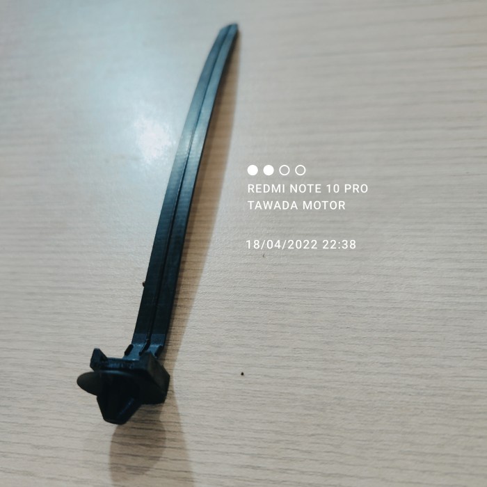 Jual KABEL TIES PENGIKAT KABEL BODI MOBIL UKURAN 150X8 | Shopee Indonesia