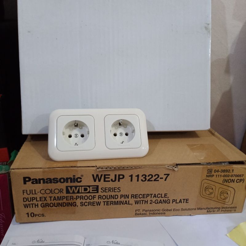 Jual Stop Kontak 2 lubang Panasonic WEJP11322-7 | Shopee Indonesia