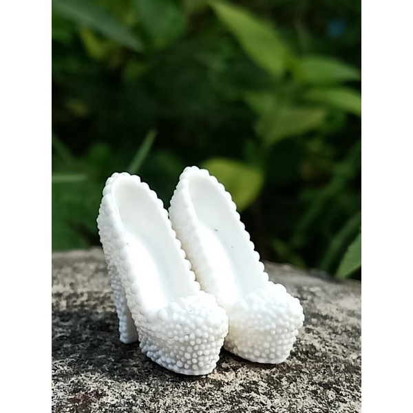 Jual sepatu barbie varian putih 01 | Shopee Indonesia