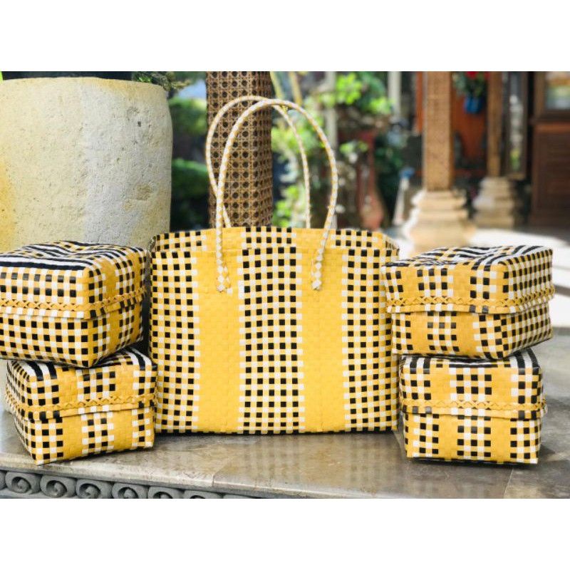 Jual SET TAS SOKASI PLASTIK ISI LAPISAN BALI | Shopee Indonesia