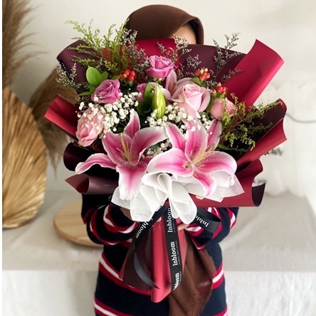 Jual INBLOOM FLORIST/ Small Lily Bouquet | Medium Lily Bouquet |Bunga ...