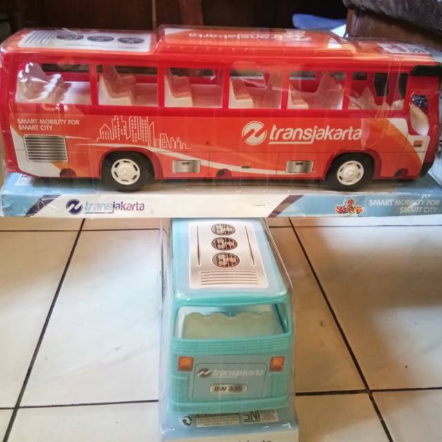 Jual Mainan mobil mobilan Transjakarta atau busway / mainan bus busway ...