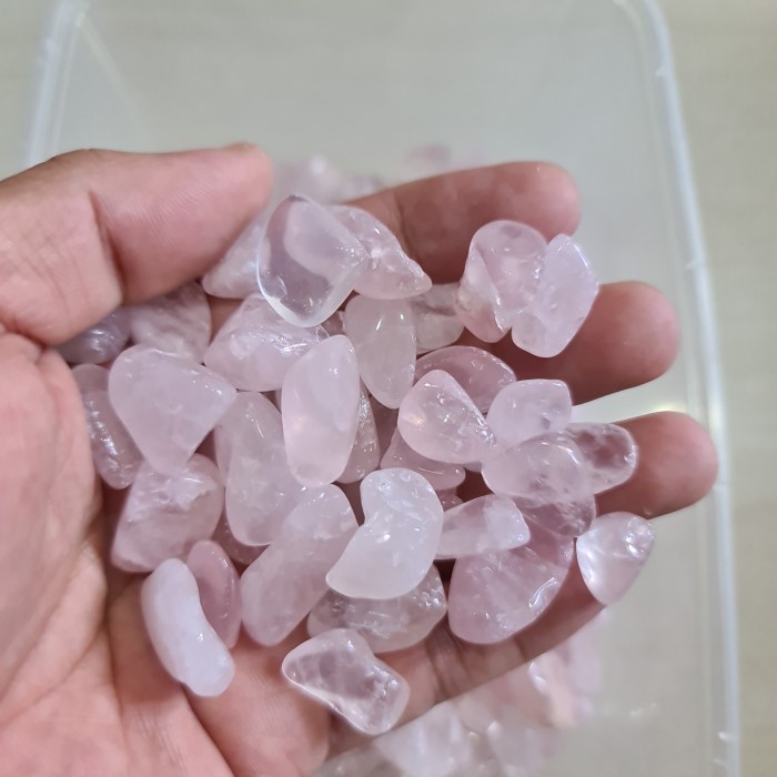 Jual Alam-Batu-Mulia-Batu- Batu Rose Quartz Crystal Chips Top Grade ...