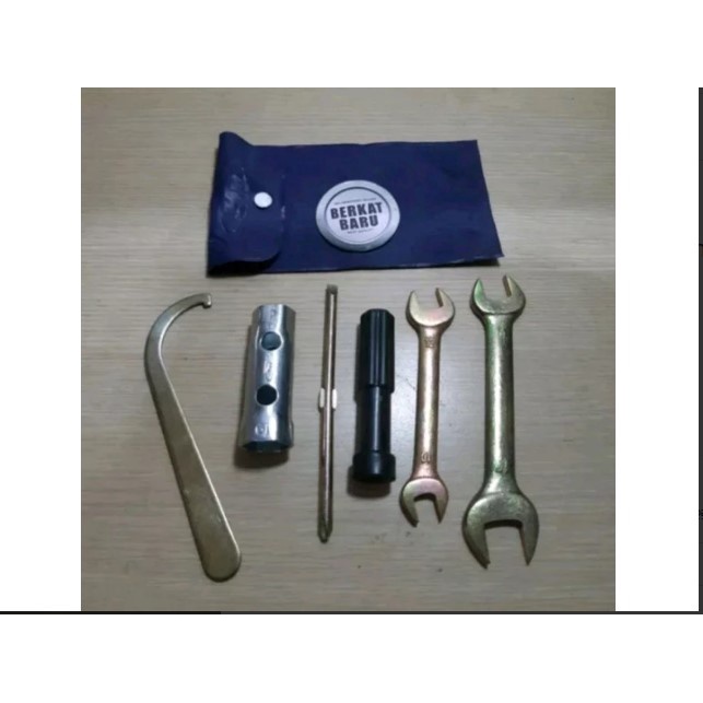 Jual Toolkit Tool Kit Motor Bebek dan Matic Grand Prima C70 Vario Mio ...