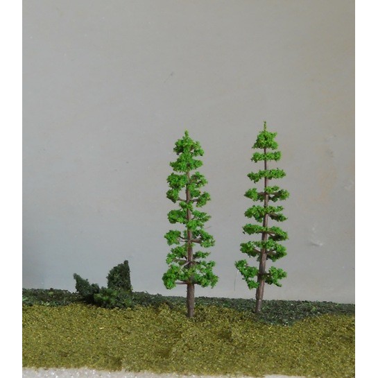 Jual Miniatur Pohon Pinus 1 pcs untuk Maket Diorama | Shopee Indonesia