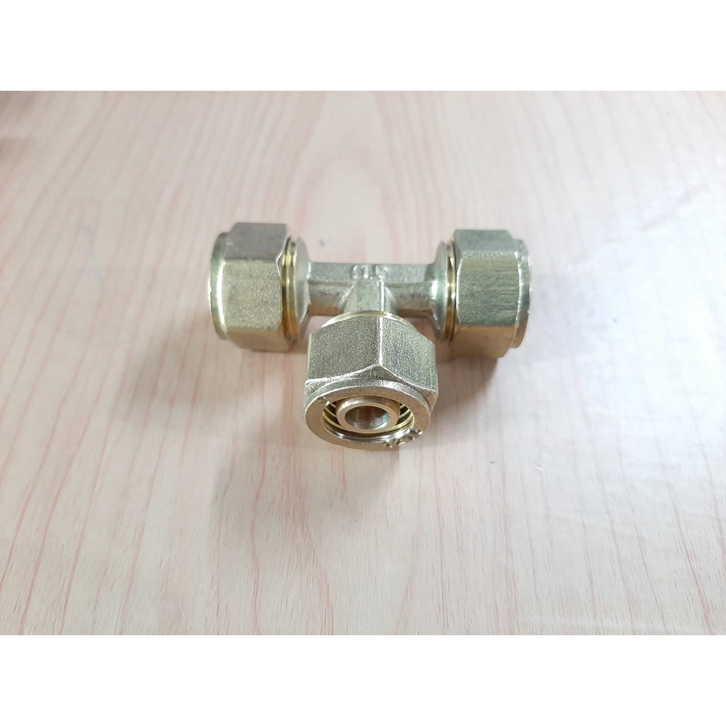 Jual Sock Sambungan Pipa Air Panas Kuningan Elbow Drat Dalam Wall Flange Socket Drat Luar ...