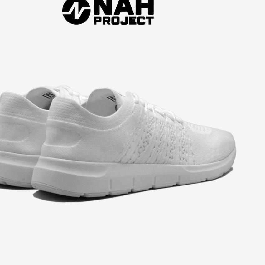 Jual NEW !!! 7.7 NAH Project - Yoga Flexknit V2.0 Triple White [KODE 984] | Shopee Indonesia