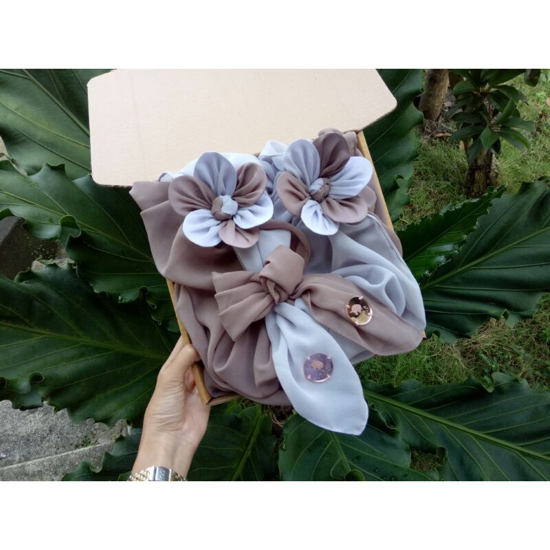 Jual HIJAB BOX - GIFT BOX (BOUQUET) | Shopee Indonesia
