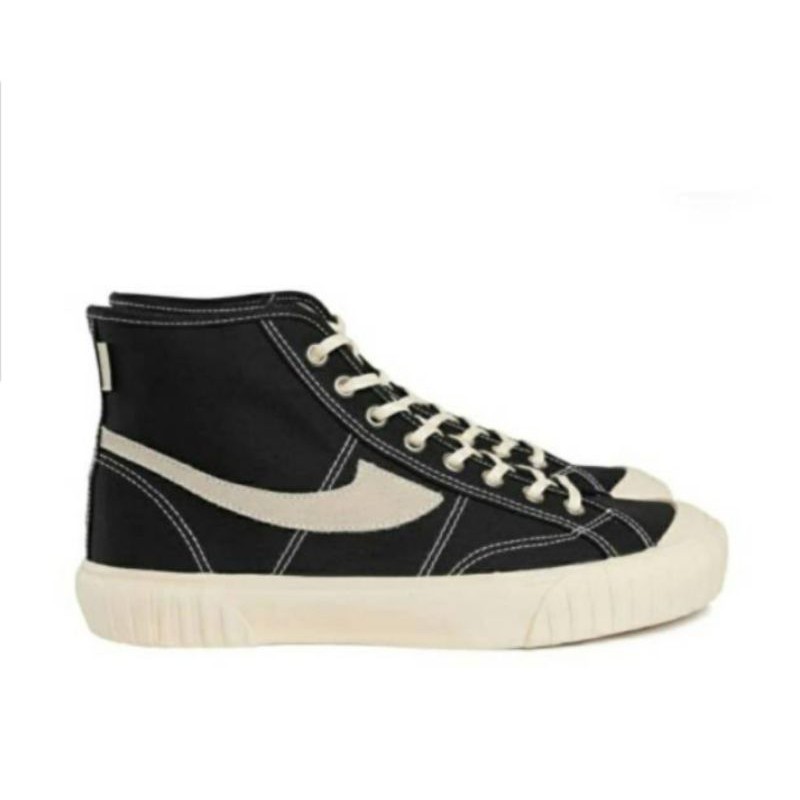 Jual Sepatu Compass Vintage High Black White / Sepatu Sneakers Cowok ...