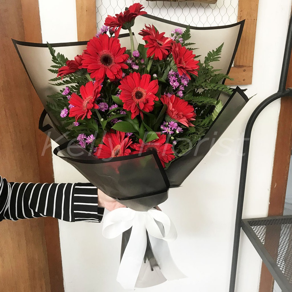Jual Hand Bouquet Fresh Flower / Buket Bunga Wisuda / Gerbera Fresh ...