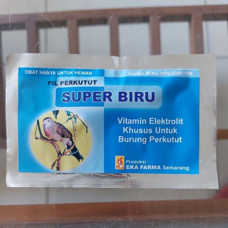 Jual Super Biru Pil Perkutut Vitamin Elektrolit 1 sachet isi 12 pil ...
