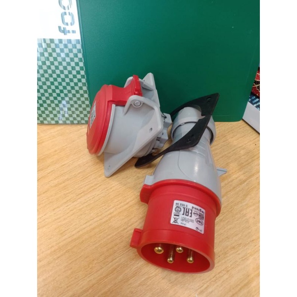 Jual LEGRAND PANEL MOUNTING 16A 4PIN 3P+E 1SET STOP KONTAK SOCKET LEGRAND 3phase | Shopee Indonesia