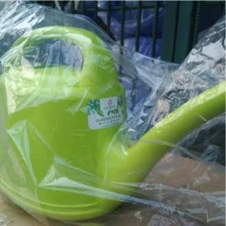 Jual Peralatan Kebun Ceret Air / Ceret Tanaman / Wadah Penyiram Tanaman ...