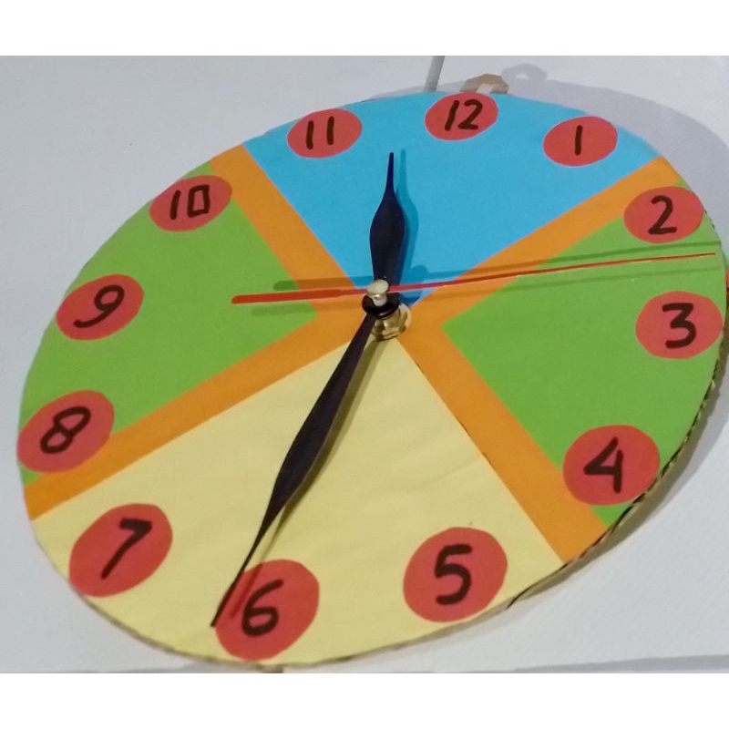 Jual Prakarya jam dinding mainan dari kardus kerajinan dari kardus ...