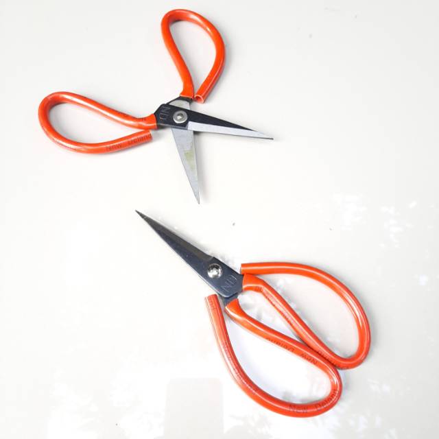 Jual Gunting Kain Bentuk Kodok 8 untuk Jahit - Gunting Orange Serbaguna ...