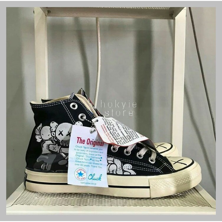 Jual SNEAKERS CONVERSE X KAWS HIGH WARNA BLACK WHITE SPECIAL EDITION ...