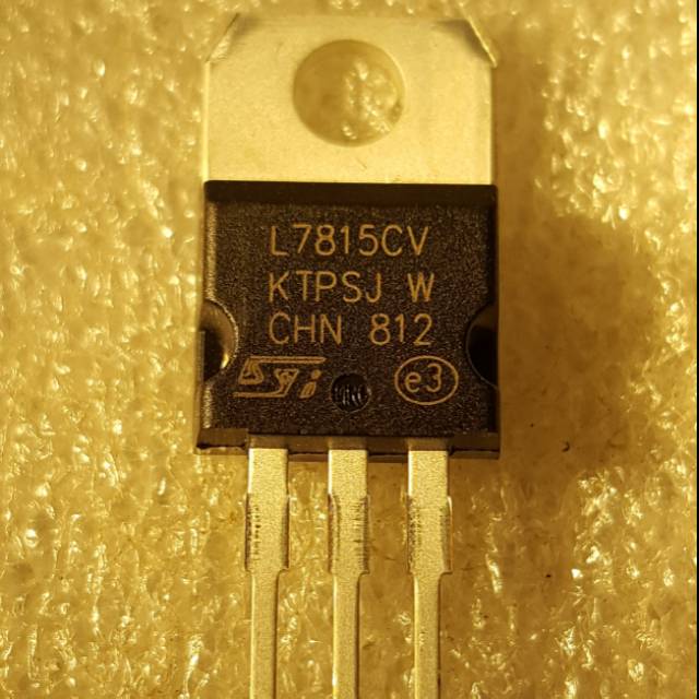Jual IC L7815 L 7815 Regulator 15V st | Shopee Indonesia