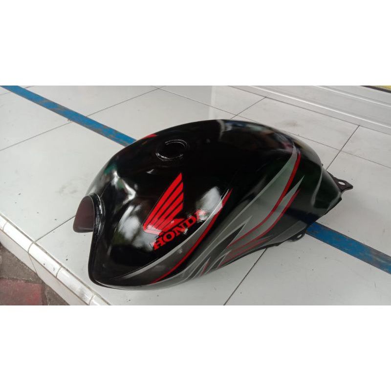 Jual tangki Megapro primus Megapro new set stiker | Shopee Indonesia