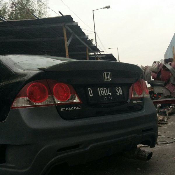 Jual BODYKIT duktail honda civic all sedan . bahan duraflex, kondisi ...