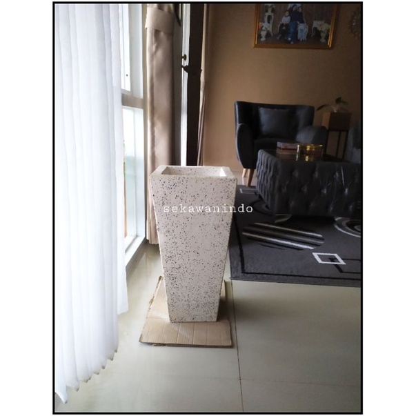 Jual POT BUNGA VAS BUNGA POT TANAMAN BINTIK BATU ANDESIT MARMER ...