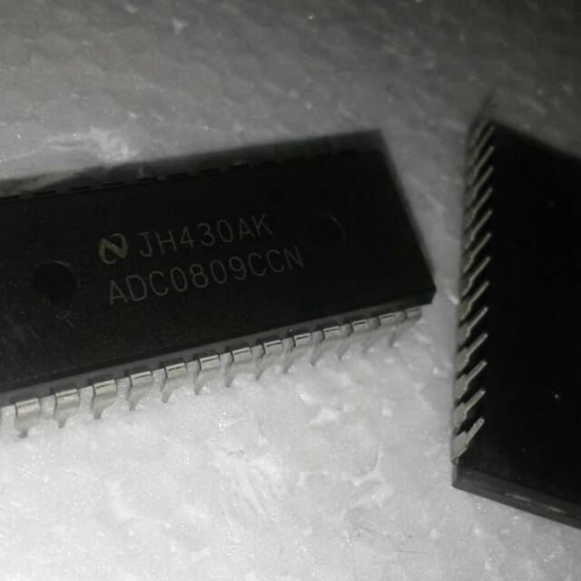Jual ADC0809. Analog to Digital Converter. 8 channel multiplexer ...