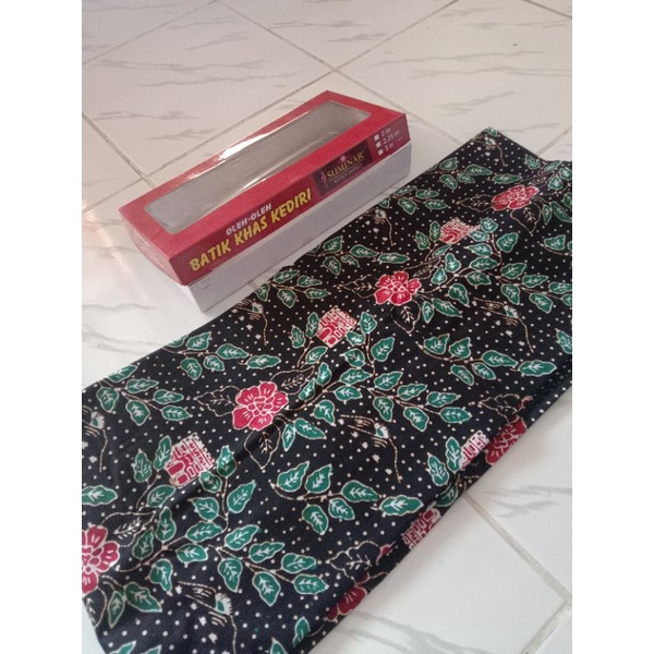 Jual Kain Batik Khas Kediri,Oleh-oleh kain batik khas Kediri,Batik ...