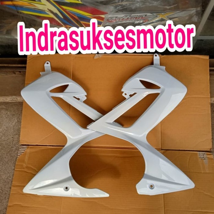 Jual sayap body depan motor satria fu lama warna putih | Shopee Indonesia