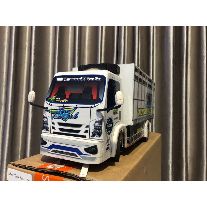 Jual Miniatur Truk Oleng New Tawakal BMS NumberOne Standar | Shopee ...