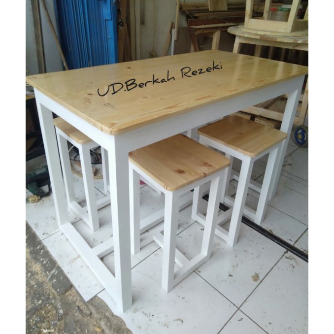 Jual meja makan set 4 kursi atau set meja makan cafe/resto jati belanda | Shopee Indonesia