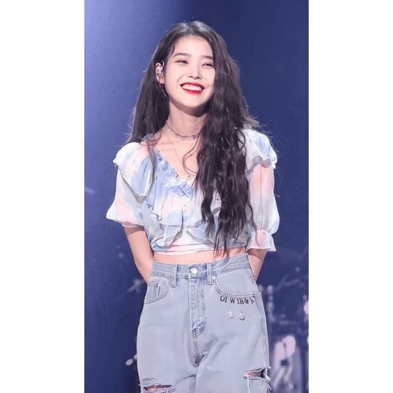 Jual POSTER DINDING IU (BISA CUSTOM GAMBAR) | Shopee Indonesia