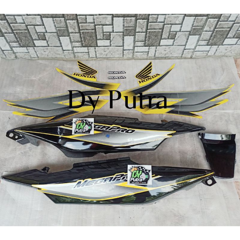 Jual Cover Body Body Belakang Megapro New Megapro Primus Set Stripping ...
