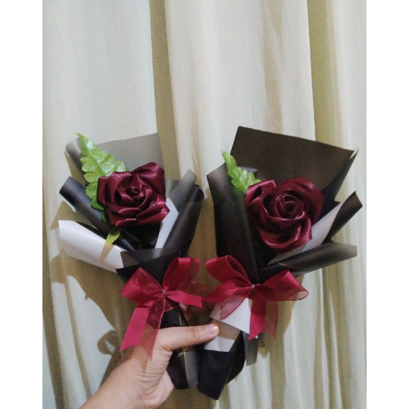 Jual New!! Bucket bunga mawar satin size mini | Shopee Indonesia