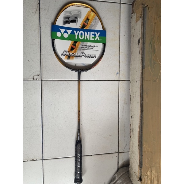 Jual RAKET BADMINTON YONEX MUSCLE POWER 9 | Shopee Indonesia