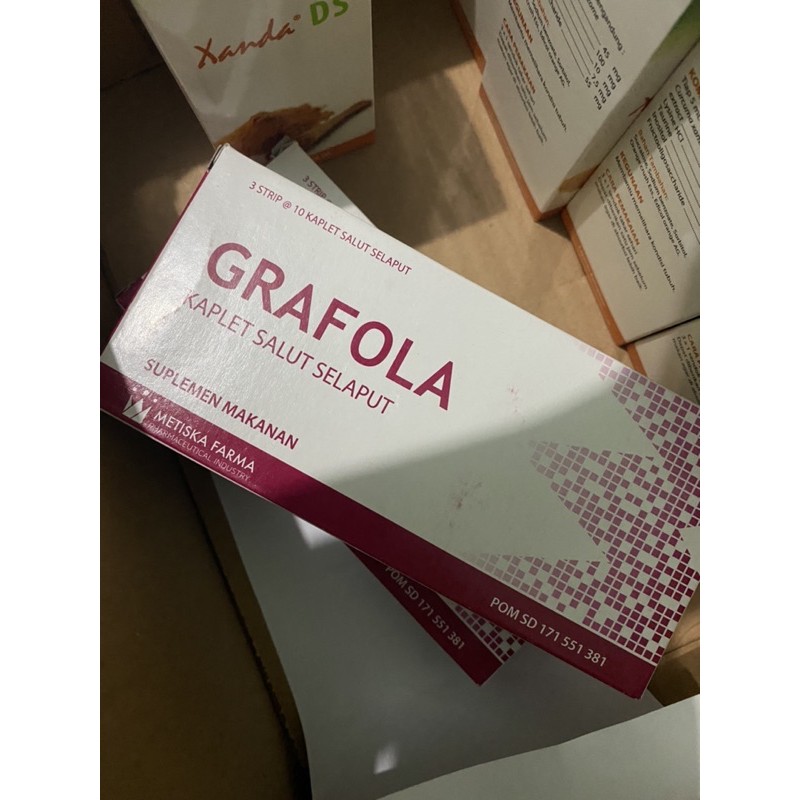 Jual Grafola Vitamin Ibu Hamil dan Menyusui 1 Strip isi 10 Tablet ...