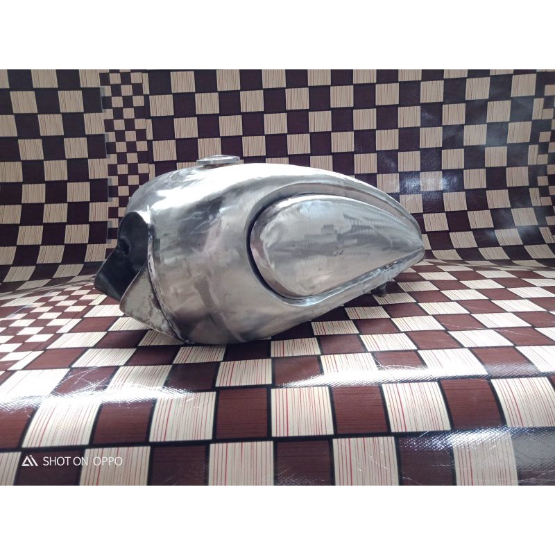 Jual Tangki custom/Tangki motor custom Ducati scambler/tangki Ducati ...