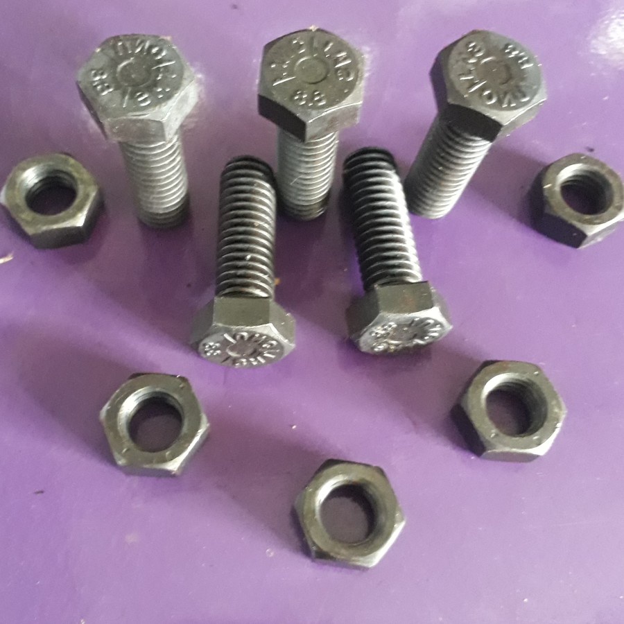 Jual BAUT+MUR BAJA 1/2 X 1 1/4 / GRADE 8.8 UNC / INCLUDE MUR / KUNCI 19 | Shopee Indonesia