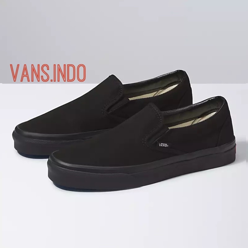 Jual Vans Slip On Classic All Black Original | Shopee Indonesia