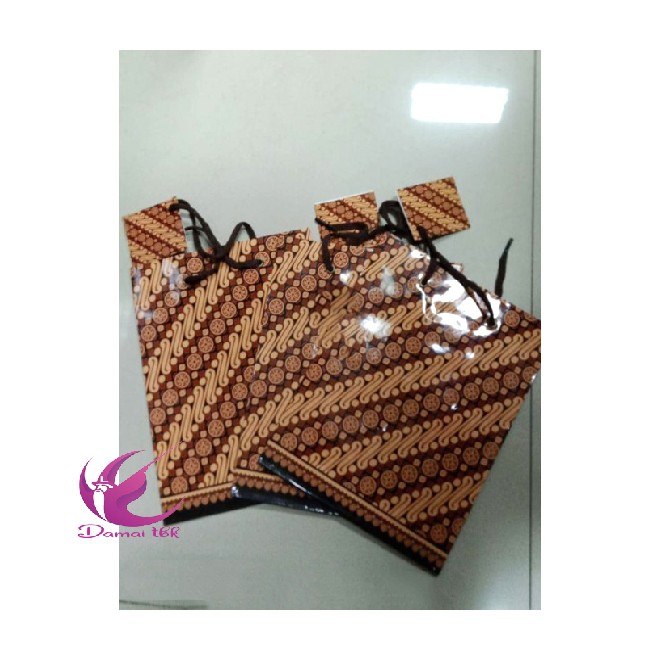 Jual Paper Bag Glossy / Tas Tali Batik ukuran B Kiky Paper Bag / Goodie ...