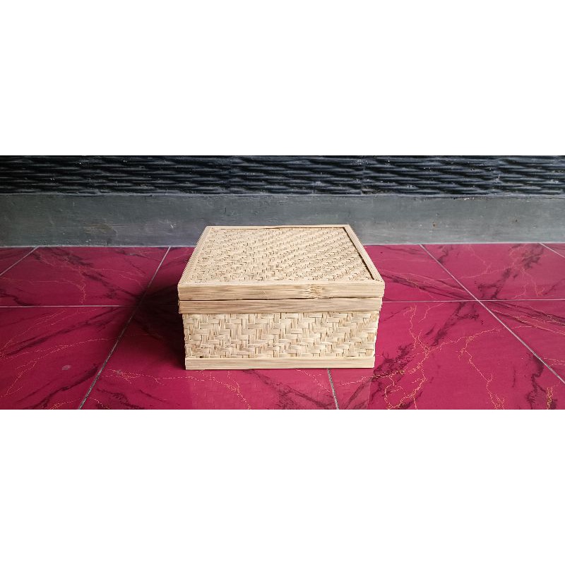 Jual Box Bambu Anyaman | Kotak Bambu | Sokase Bambu | Showcase Bambu ...