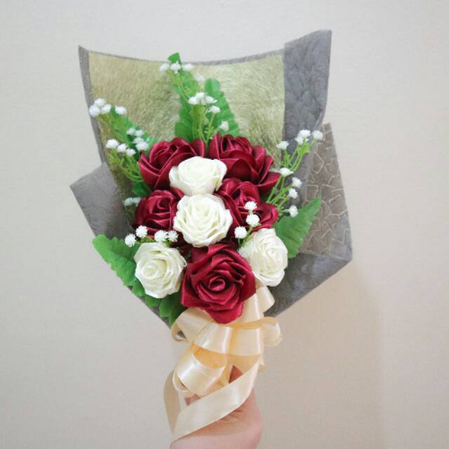 Jual Buket Satin Bunga mawar 2 warna||Hadiah Wisuda, Kado Ultah, Hadiah ...