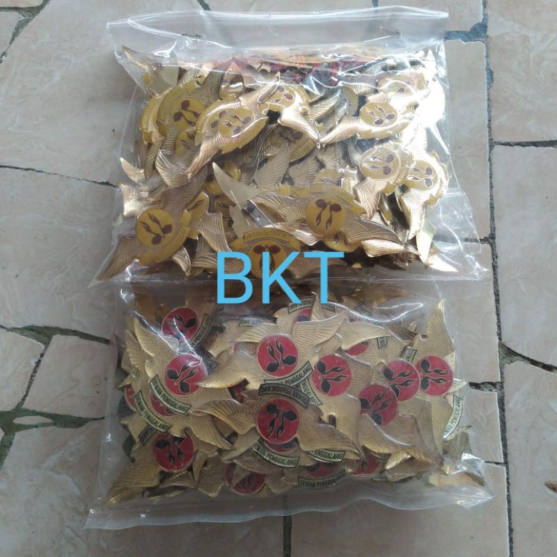 Jual Pin wing dewan Pramuka 100 biji dewan penegak / dewan penggalang ...