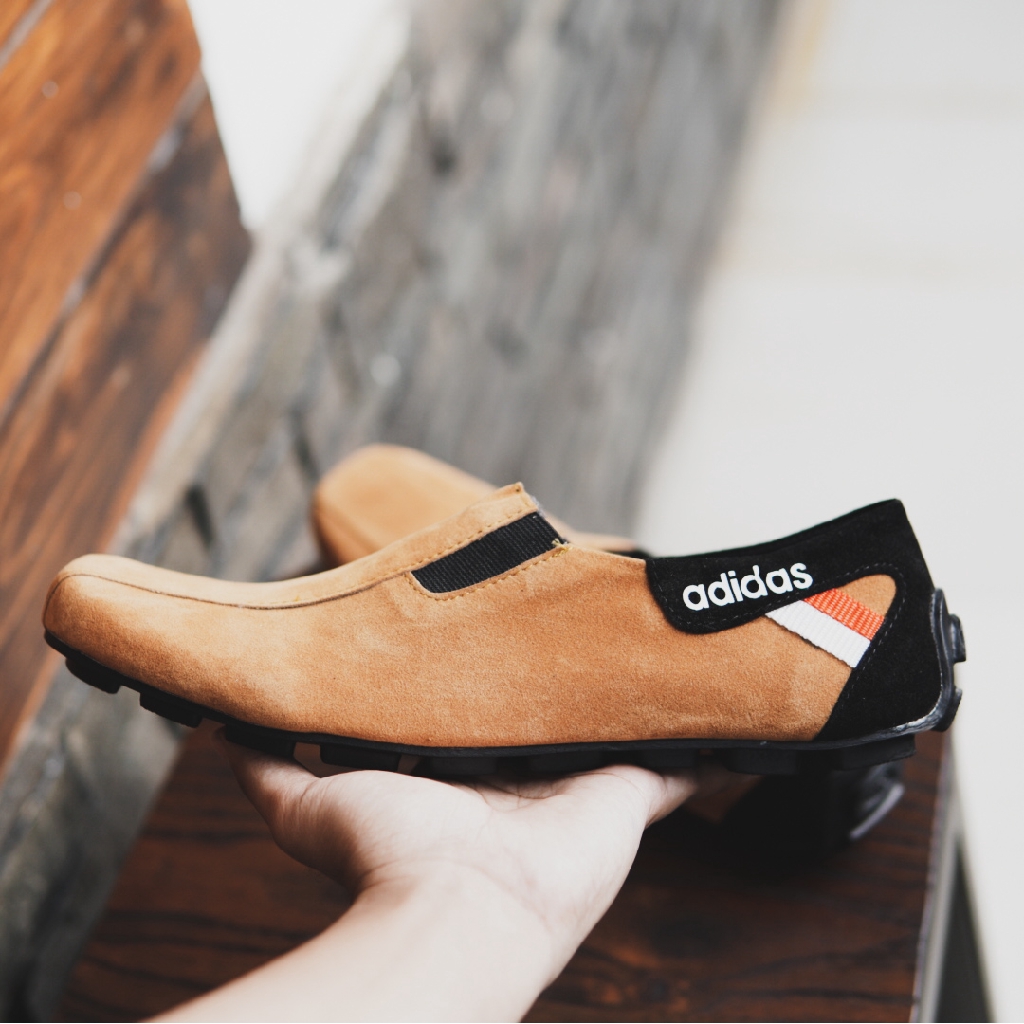 Jual sepatu pria slip on adidas mesi tan slop santai murah | Shopee ...