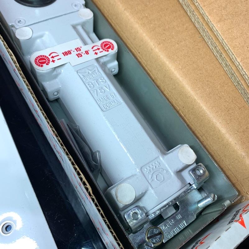 Jual Dorma BTS 75v 75 v Engsel Tanam Floor Hinge n Plat - New Ori ...