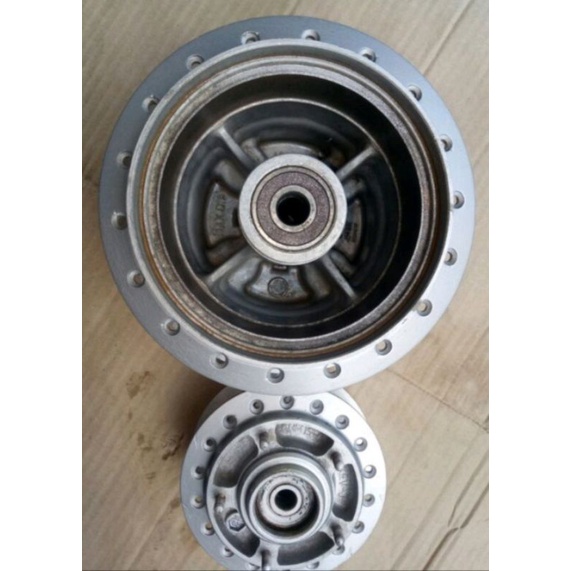 Jual TROMOL DEPAN BELAKANG MP PRIMUS MEGAPRO PRIMUS ORIGINAL MOTOR ...